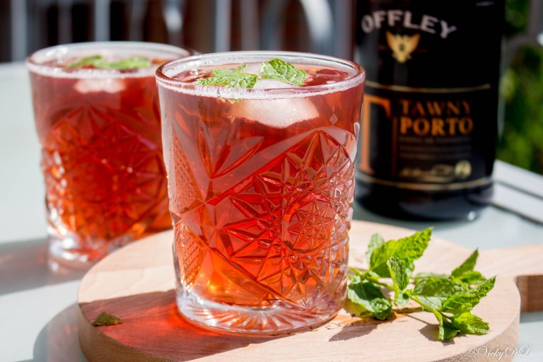 Rode porto tonic – Vickylicious