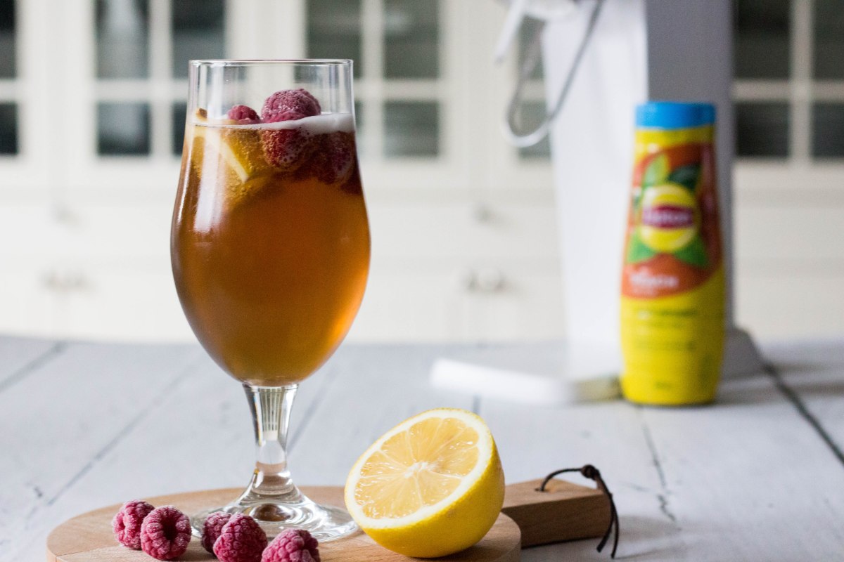 Bruisende ice tea met citroen en frambozen – Vickylicious