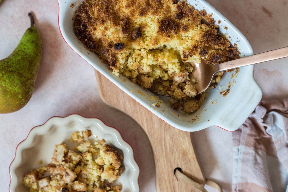 Crumble met peer uit de hetelucht friteuse – Vickylicious